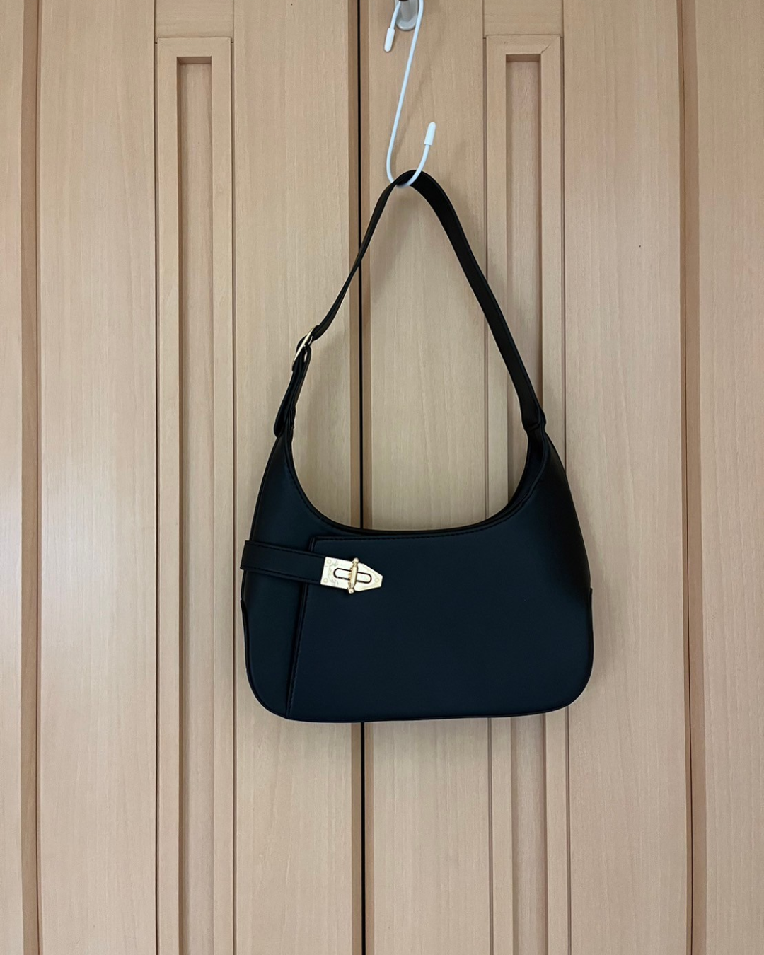 Double Pocket Handbag O0020 – YOLO（ヨロ）｜ファッション通販